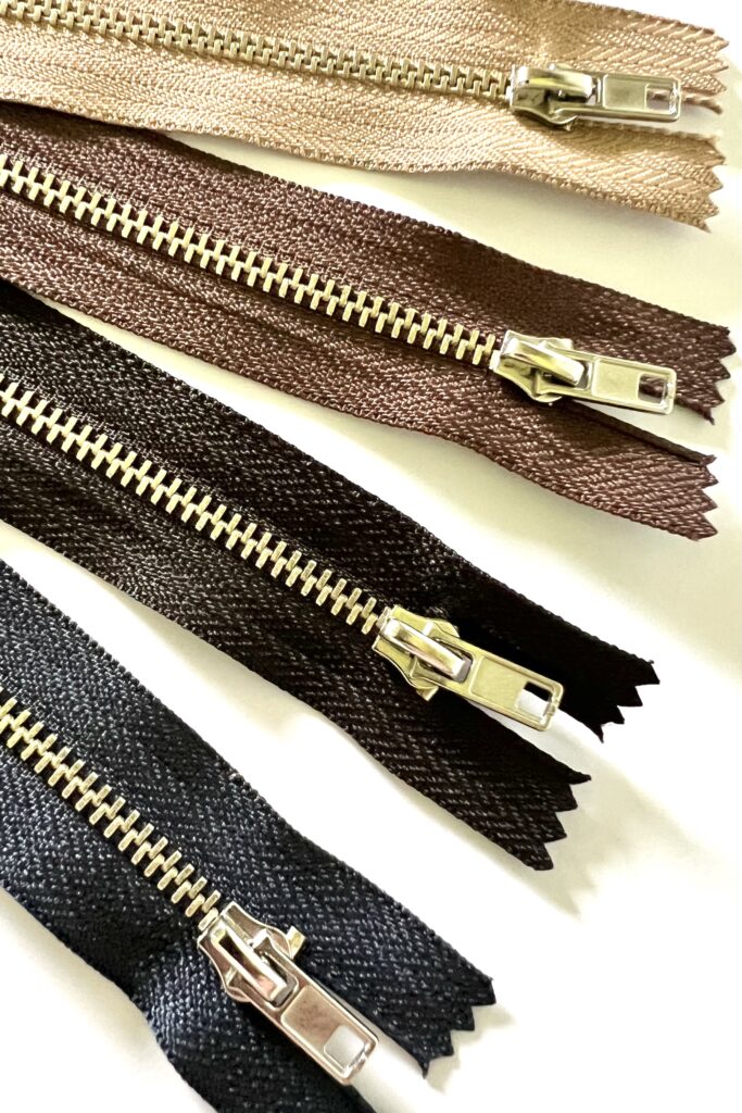 Trouser Zip | 15 & 18cm - Joan’s Fine Fabric