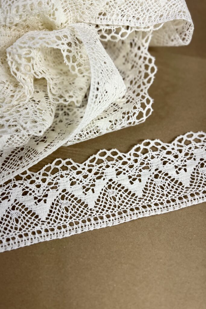 Milk White Linen Lace - Joan’s Fine Fabric